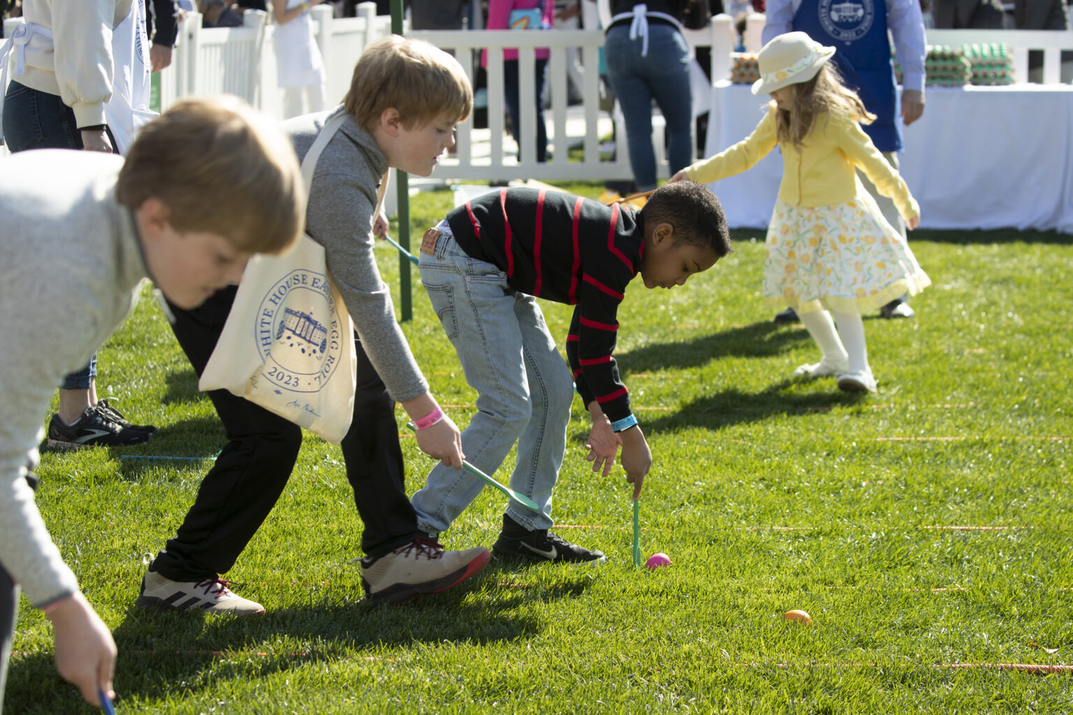 Необични традиции за славење на Велигден - Нова Македонија